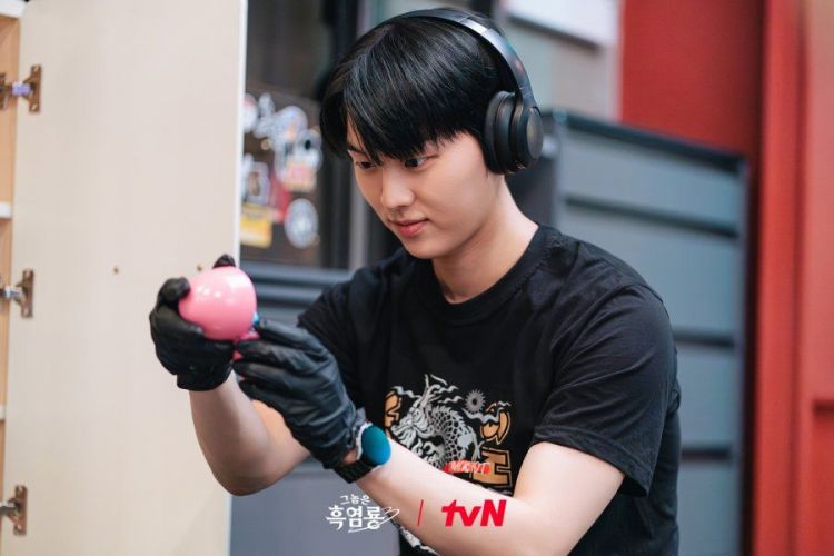 Дорама Этот парень - черный огненный дракон смотреть онлайн с русской ...